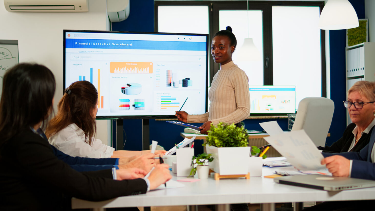 Presentation skills training. Online short courses. MANCOSA